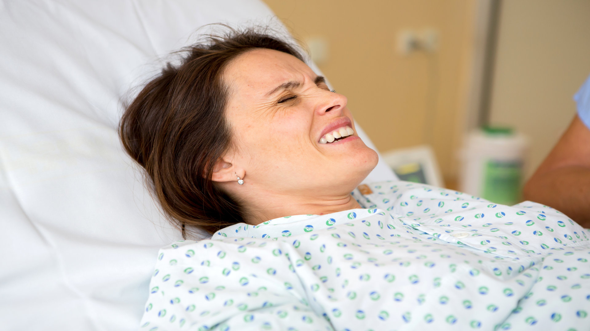 Avoir des contractions après l'accouchement, est-ce possible - Perinatalité
